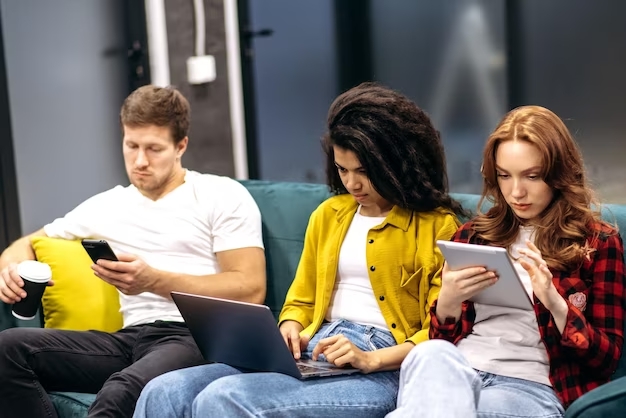 Tech-Savvy Students: How Software is Helping Students Excel in College